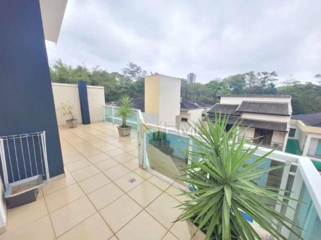 Sobrado com 3 dormitórios à venda, 227 m² por R$ 1.300.000,00 Condomínio Flamboyant Hortolândia/