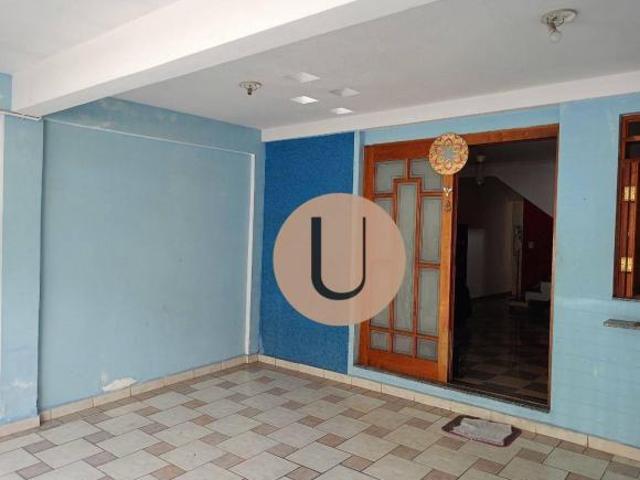 Sobrado com 3 dormitórios à venda, 227 m² por R$ 776.000,00 Rudge Ramos São Bernardo do Campo/SP