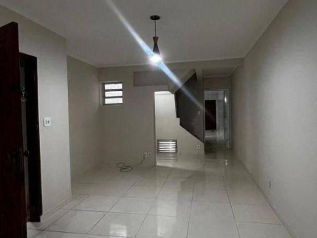 Sobrado com 3 dormitórios à venda, 228 m² por R$ 690.000,00 Jardim Europa Santo André/SP