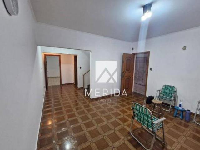 Sobrado com 3 dormitórios à venda, 228 m² por R$ 950.000,00 Campestre Santo André/SP