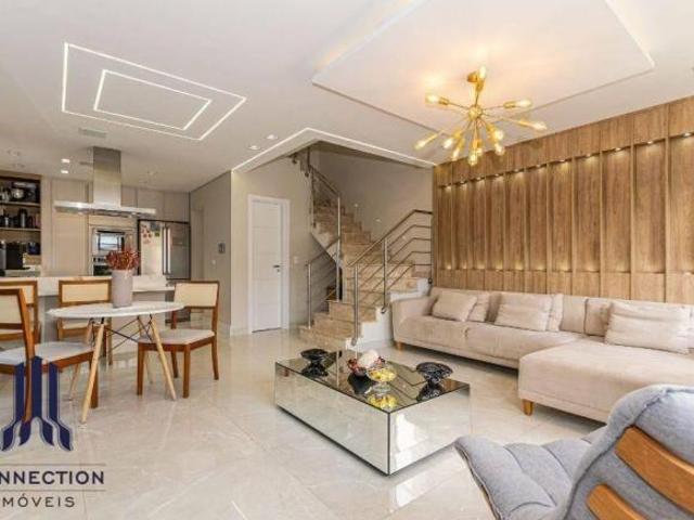 Sobrado com 3 dormitórios à venda, 220 m² por R$ 1.800.000,00 Boqueirão Curitiba/PR