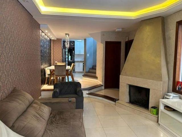 Sobrado com 3 dormitórios à venda, 220 m² por R$ 1.140.000,00 Campo Limpo São Paulo/SP