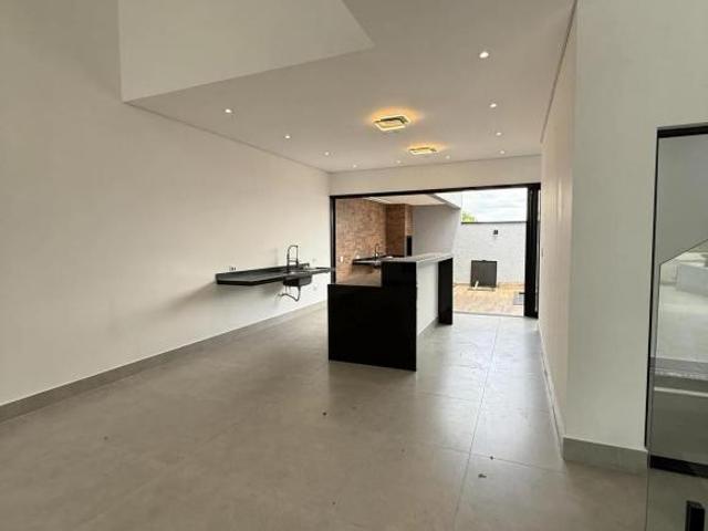 Sobrado com 3 dormitórios à venda, 220 m² por R$ 1.290.000 Condomínio Terras d