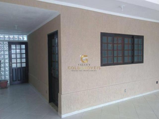 Sobrado com 3 dormitórios à venda, 220 m² por R$ 446.000,00 Jardim Nova República São José dos C