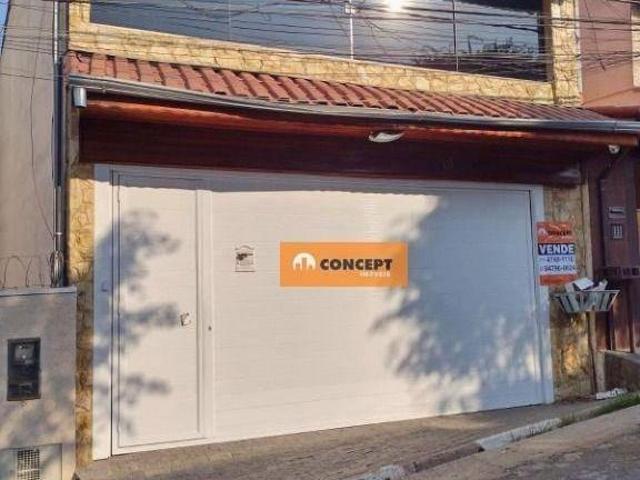 Sobrado com 3 dormitórios à venda, 220 m² por R$ 760.000,00 Vila Júlia Poá/SP