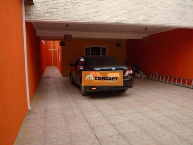 Sobrado com 3 dormitórios à venda, 220 m² por R$ 800.000,00 Jardim Quaresmeira II Suzano/SP
