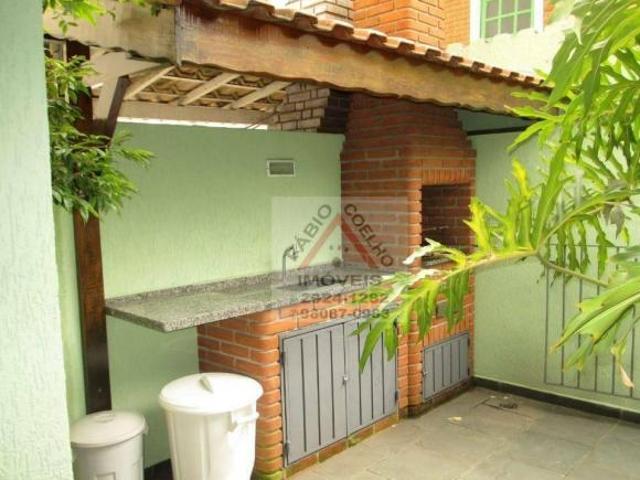 Sobrado com 3 dormitórios à venda, 220 m² por R$ 800.000,00 Nova Petrópolis São Bernardo do Camp