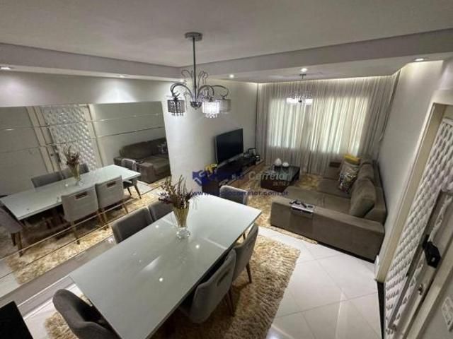Sobrado com 3 dormitórios à venda, 220 m² por R$ 851.000,00 Jardim Adriana Guarulhos/SP