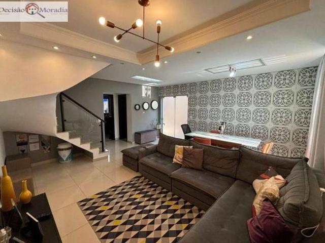 Sobrado com 3 dormitórios à venda, 220,20 m² por R$ 839.000 Chácara Pavoeiro Cotia/SP