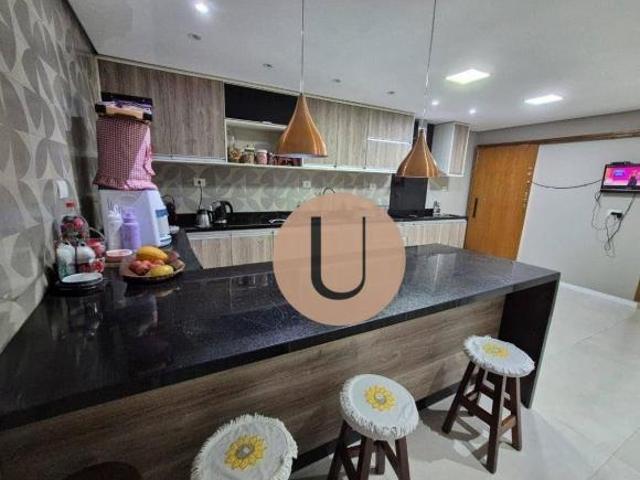 Sobrado com 3 dormitórios à venda, 222 m² por R$ 920.000,00 Demarchi São Bernardo do Campo/SP