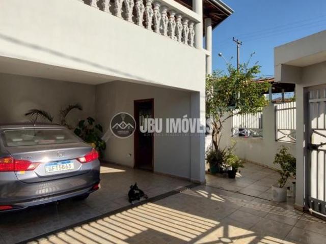 Sobrado com 3 dormitórios à venda, 222m² por R$ 750.000 Di Napoli Cerquilho/SP