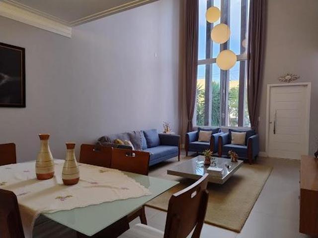 Sobrado com 3 dormitórios à venda, 223 m² por R$ 1.577.000,00 Condomínio Jardim Maringá Indaiatu