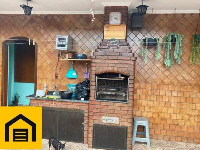 Sobrado com 3 dormitórios à venda, 223 m² por R$ 710.000,00 Vila Bocaina Mauá/SP