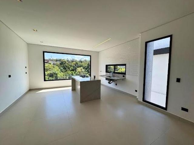 Sobrado com 3 dormitórios à venda, 235 m² por R$ 1.580.000,00 Condomínio Nova Jaguari Santana de