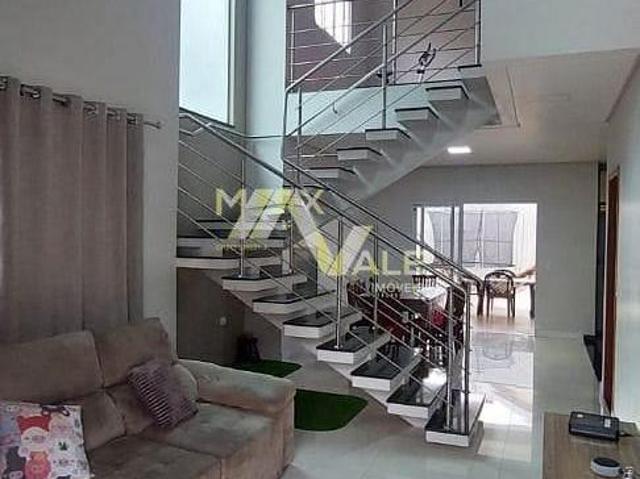 Sobrado com 3 dormitórios à venda, 235 m² Villa Branca Jacareí/SP