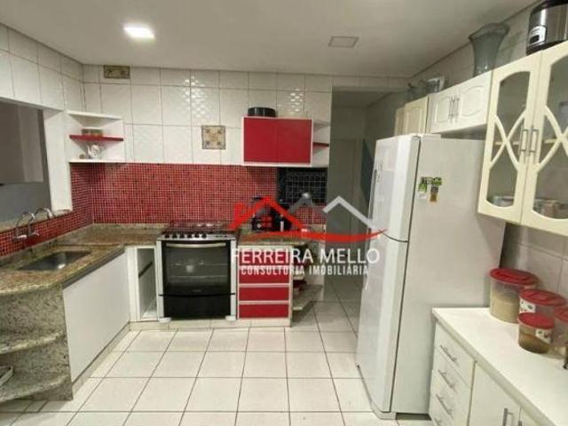 Sobrado com 3 dormitórios à venda, 235 m² por R$ 405.000,00 Serpa Caieiras/SP