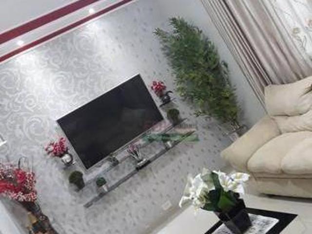 Sobrado com 3 dormitórios à venda, 235 m² por R$ 900.000,00 Jardim das Indústrias São José dos C