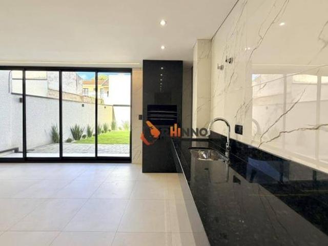 Sobrado com 3 dormitórios à venda, 237 m² por R$ 1.550.000,00 Aristocrata São José dos Pinhais/P