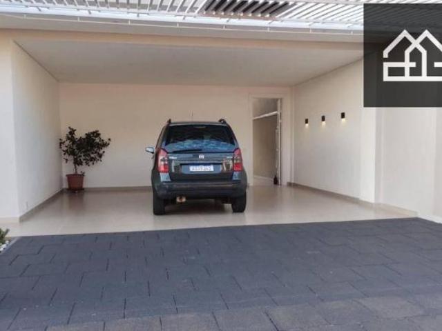 Sobrado com 3 dormitórios à venda, 237 m² por R$ 1.850.000,00 Tropical III Cascavel/PR