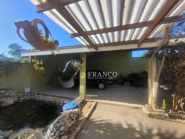 Sobrado com 3 dormitórios à venda, 238 m² Esplanada Independência Taubaté/SP