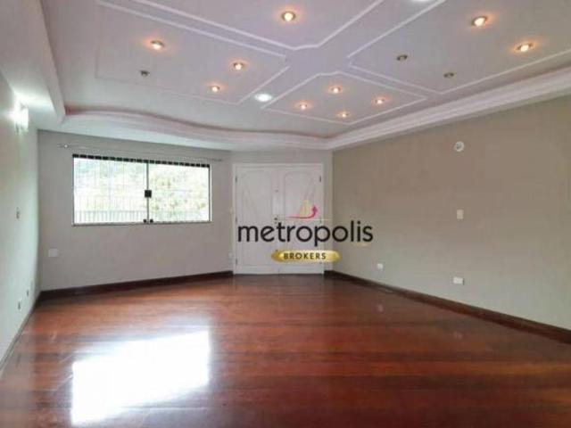 Sobrado com 3 dormitórios à venda, 239 m² por R$ 700.000,00 Jardim Las Vegas Santo André/SP