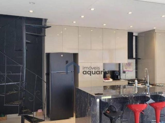 Sobrado com 3 dormitórios à venda, 230 m² por R$ 1.500.000,00 Jardim Jacinto Jacareí/SP