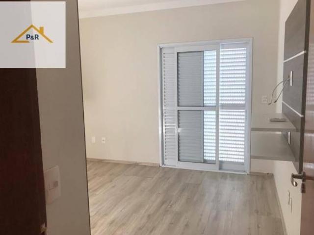 Sobrado com 3 dormitórios à venda, 230 m² por R$ 1.100.000 Jardim Karolyne Votorantim/SP