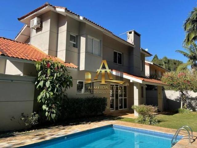 Sobrado com 3 dormitórios à venda, 230 m² por R$ 1.300.000,00 Vila Hortência Cotia/SP