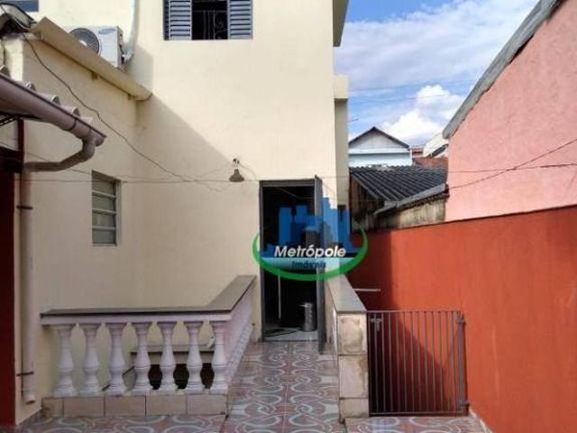 Sobrado com 3 dormitórios à venda, 230 m² por R$ 775.000,00 Jardim Jovaia Gu