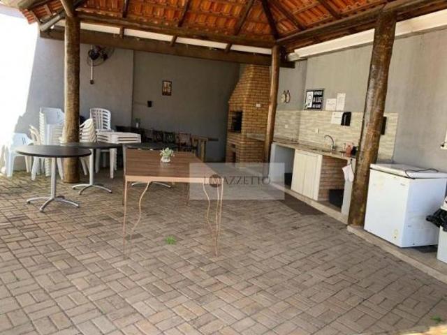 Sobrado com 3 dormitórios à venda, 230 m² por R$ 850.000,00 Condomínio Residencial Green Village