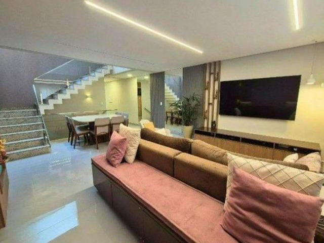 Sobrado com 3 dormitórios à venda, 231 m² por R$ 1.589.000 Bairro Assunção São Bernardo do Campo