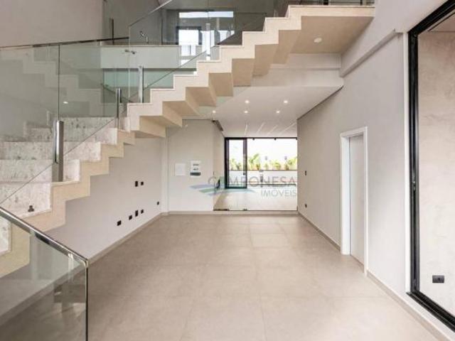 Sobrado com 3 dormitórios à venda, 233 m² por R$ 1.800.000,00 Abussafe Londrina/PR