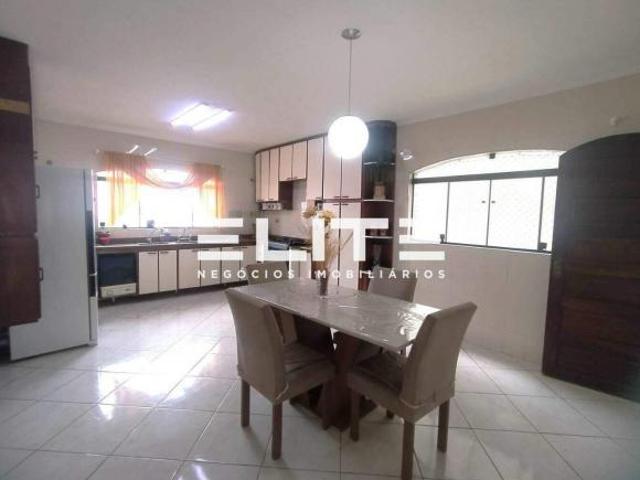Sobrado com 3 dormitórios à venda, 233 m² por R$ 636.000,00 Vila Tibiriçá Santo André/SP