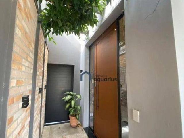 Sobrado com 3 dormitórios à venda, 244 m² por R$ 1.760.000,00 Condomínio Residencial Fogaça Jaca