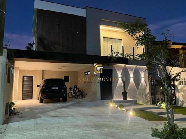 Sobrado com 3 dormitórios à venda, 244 m² por R$ 2.780.000 Urbanova São José dos Campos/SP