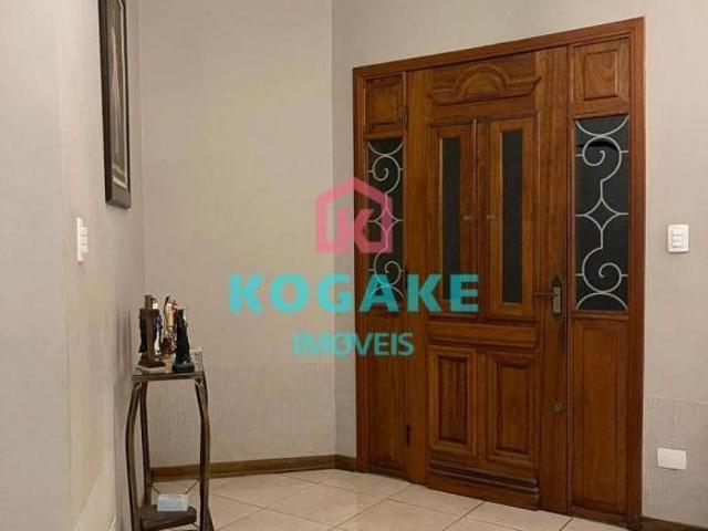 Sobrado com 3 dormitórios à venda, 245 m² por R$ 760.000,00 Vila Industrial São José dos Campos/