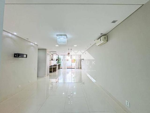 Sobrado com 3 dormitórios à venda, 240 m² por R$ 1.680.000,00 Jardim Panorama Foz do Iguaçu/PR