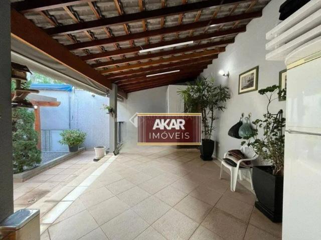 Sobrado com 3 dormitórios à venda, 240 m² por R$ 1.285.000,00 Vila Camilópolis Santo André/SP