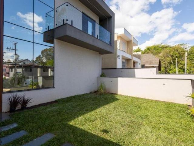 Sobrado com 3 dormitórios à venda, 240 m² por R$ 1.320.000,00 Santo Inácio Curitiba/PR