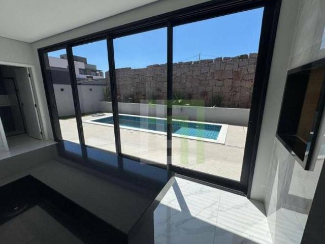 Sobrado com 3 dormitórios à venda, 240 m² por R$ 2.118.000,00 Jardim Celeste Jundiaí/SP
