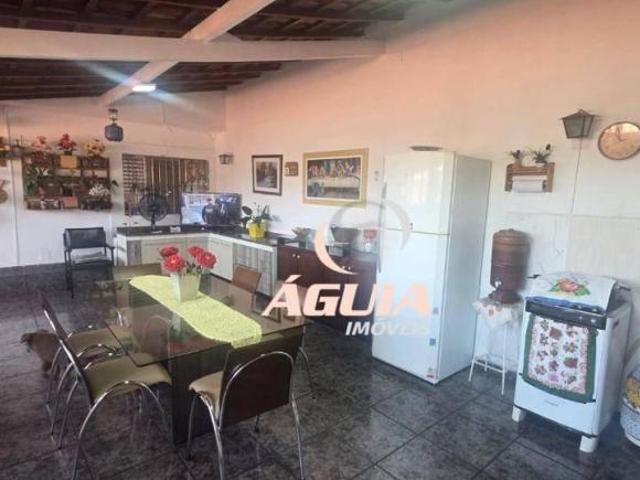 Sobrado com 3 dormitórios à venda, 242 m² por R$ 500.000,00 Jardim Utinga Santo André/SP