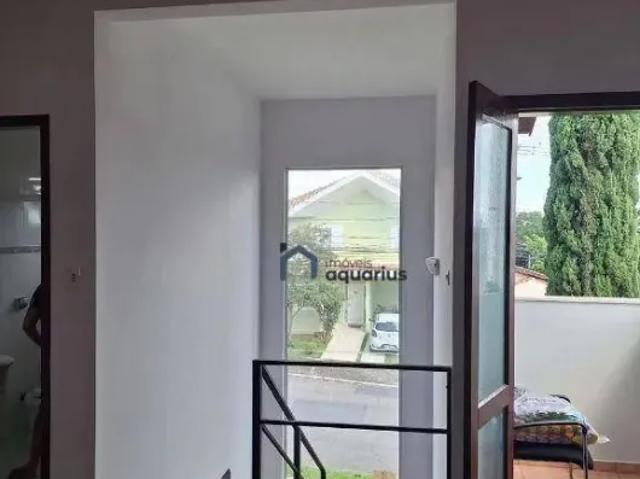 Sobrado com 3 dormitórios à venda, 254 m² por R$ 1.586.000,00 Urbanova São José dos Campos/SP