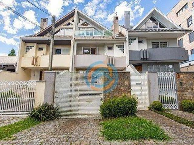 Sobrado com 3 dormitórios à venda, 254 m² por R$ 1.059.777,00 Hugo Lange Curitiba/PR