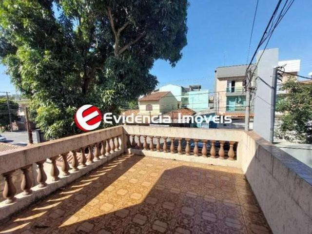 Sobrado com 3 dormitórios à venda, 254 m² por R$ 1.180.000,00 Vila Pires Santo André/SP
