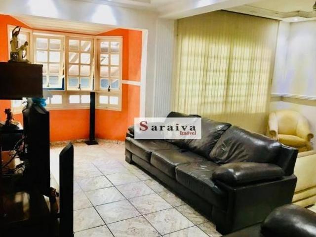 Sobrado com 3 dormitórios à venda, 254 m² por R$ 890.000,00 Jardim Hollywood São Bernardo do Cam