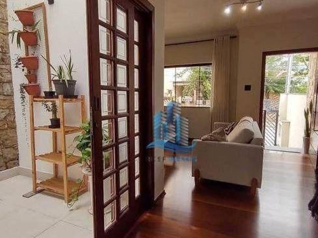 Sobrado com 3 dormitórios à venda, 256 m² por R$ 1.400.000,00 Santa Maria São Caetano do Sul/SP