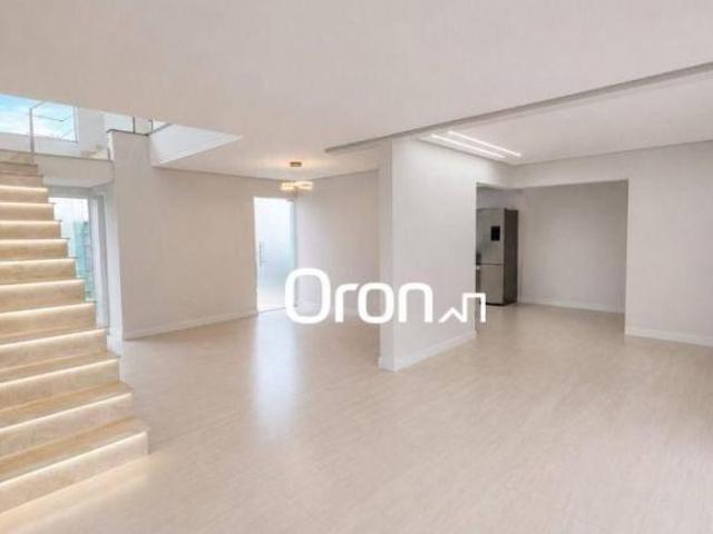 Sobrado com 3 dormitórios à venda, 256 m² por R$ 1.400.000,00 Setor Jaó Goiânia/GO