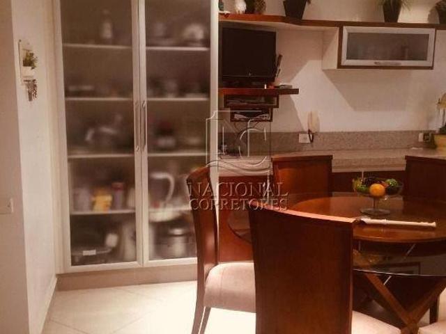 Sobrado com 3 dormitórios à venda, 256 m² por R$ 950.000,00 Jardim Milena Santo André/SP