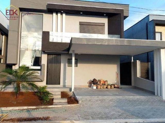 Sobrado com 3 dormitórios à venda, 257 m² por R$ 1.695.000 Recanto dos Eucaliptos São José dos C