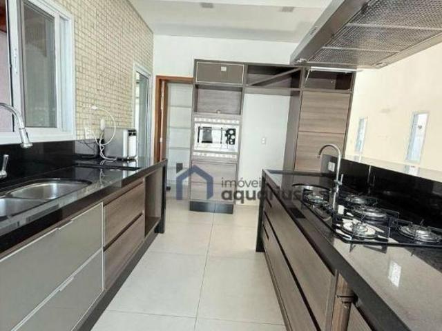 Sobrado com 3 dormitórios à venda, 258 m² por R$ 2.000.000,00 Condomínio Floradas do Paratey São
